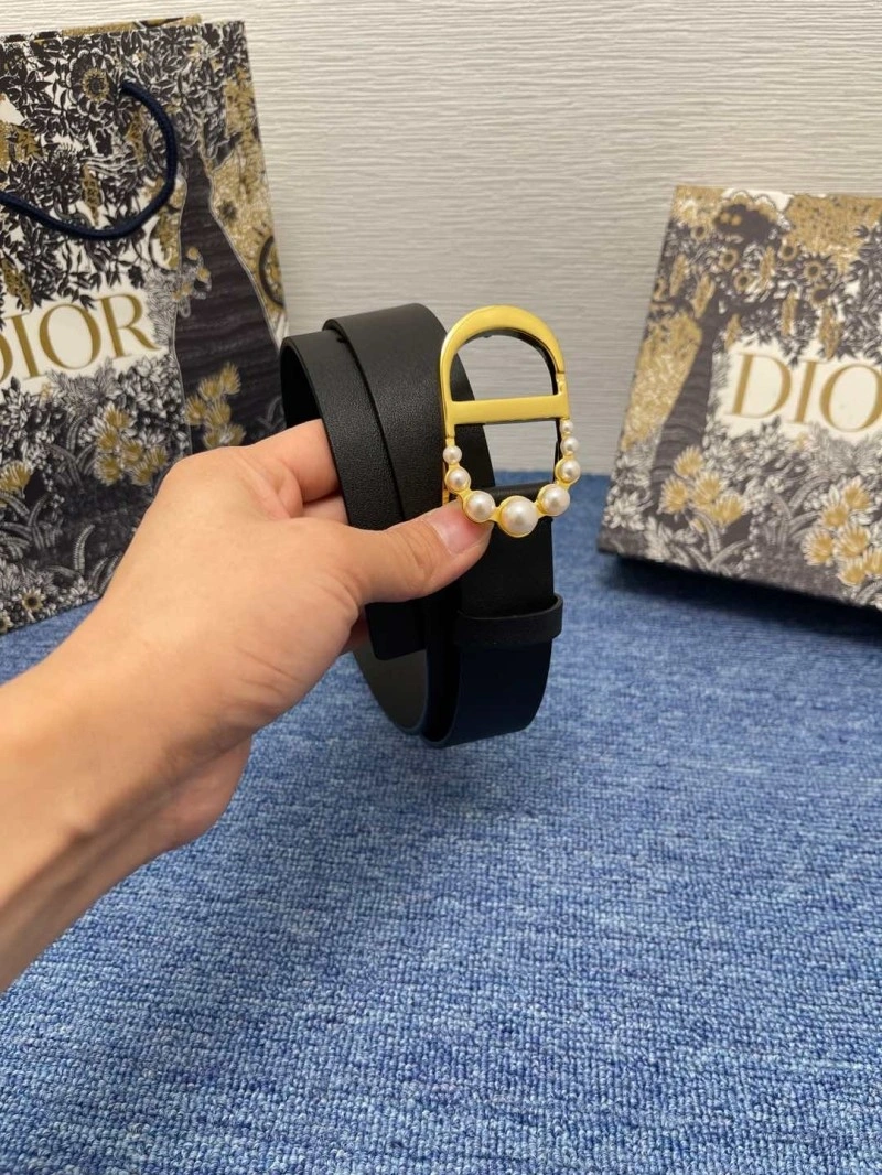 Top mirror Christian Dior Belts