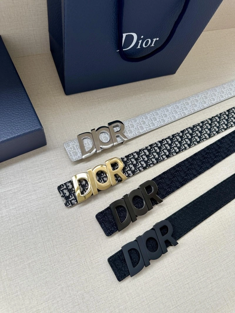 Accurate model Christian Dior Belts