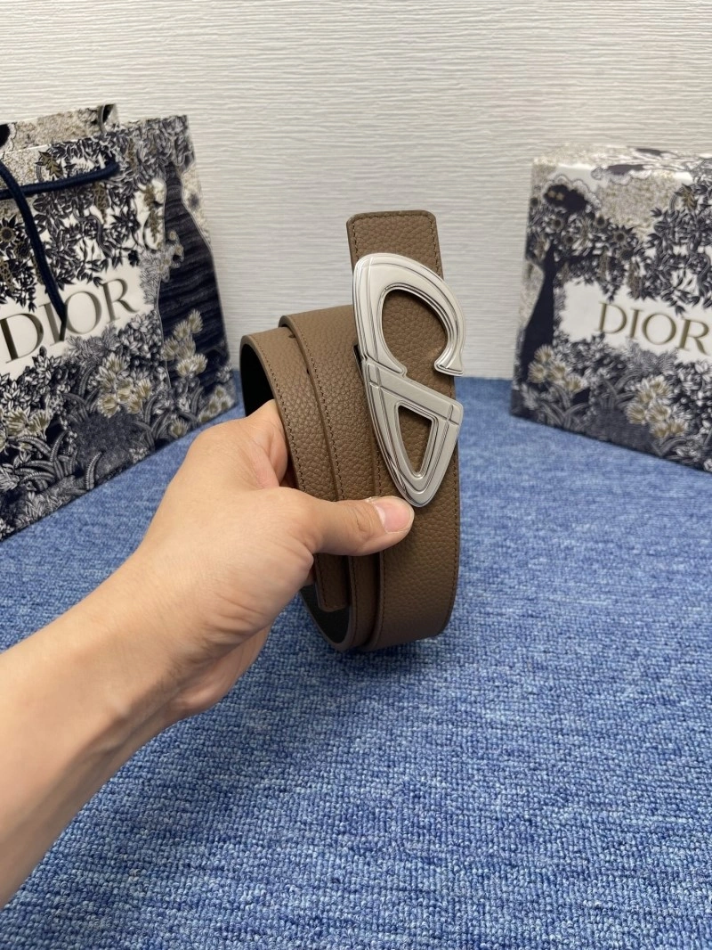 Top mirror Christian Dior Belts