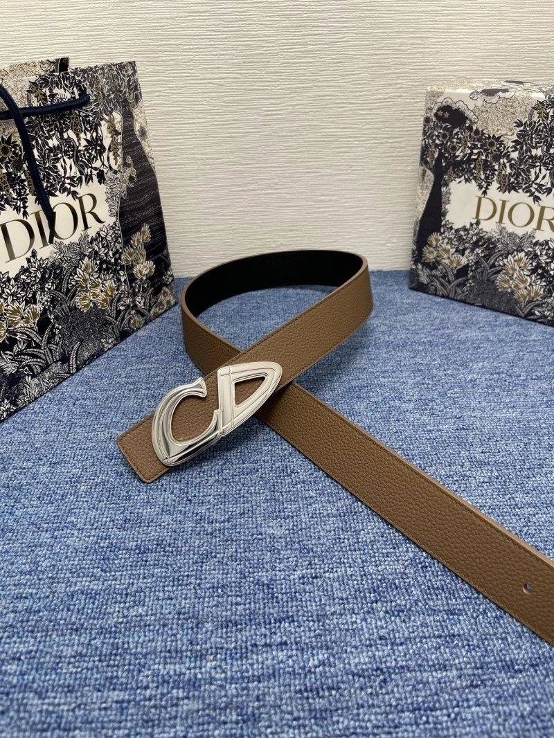 Top mirror Christian Dior Belts