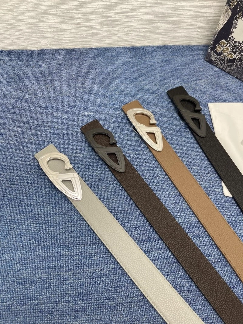 Top mirror Christian Dior Belts