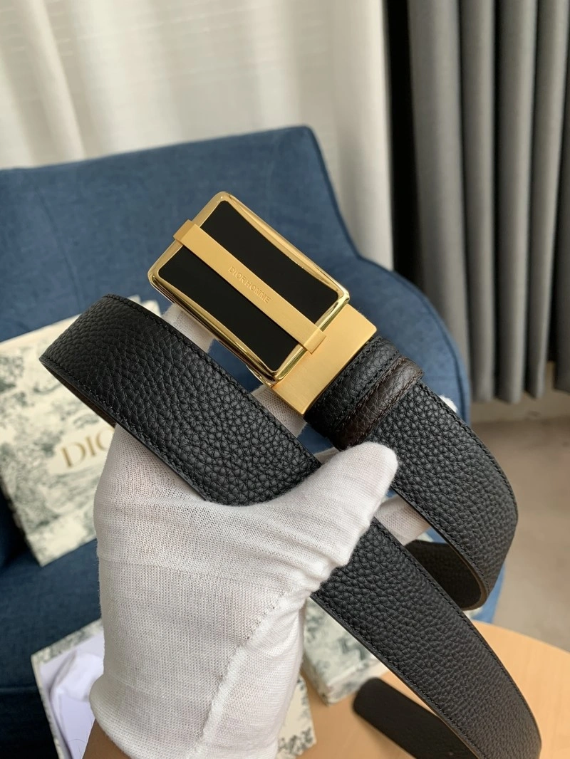 Top mirror Christian Dior Belts