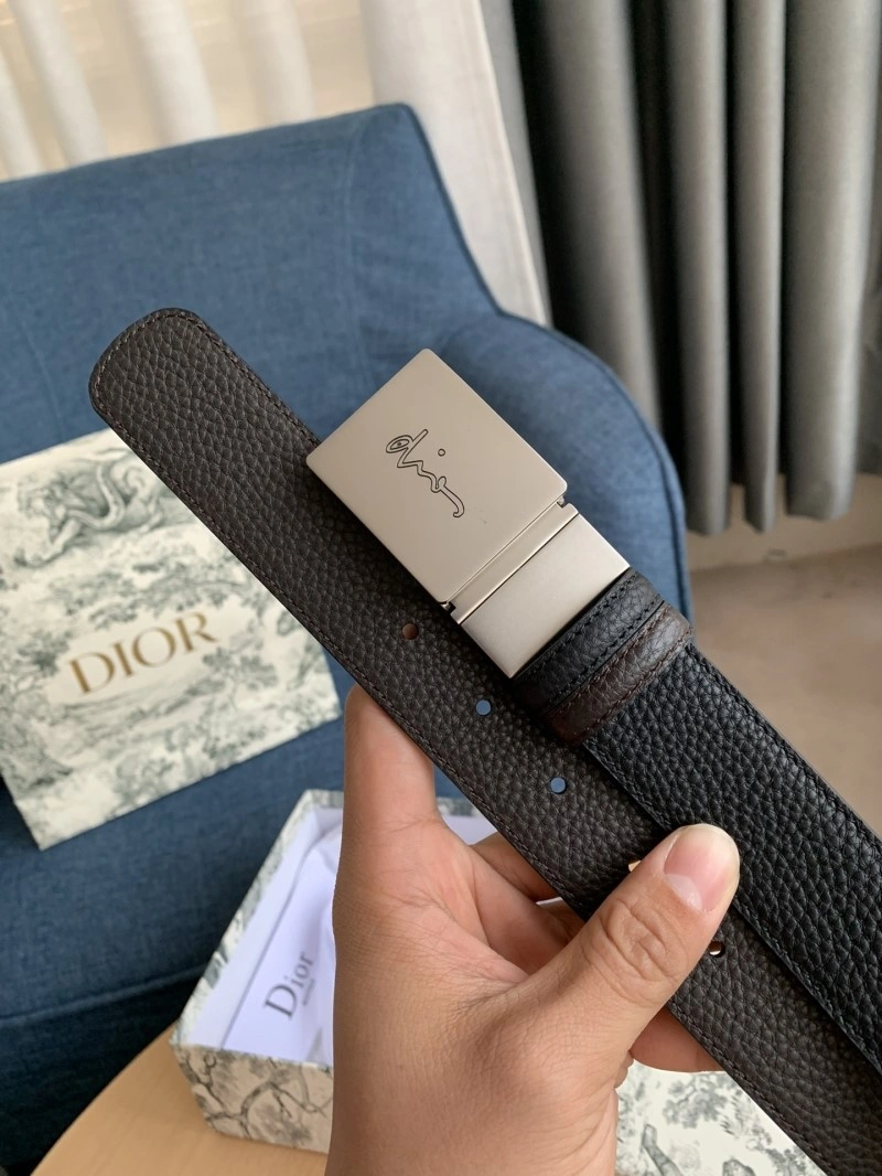 Top mirror Christian Dior Belts