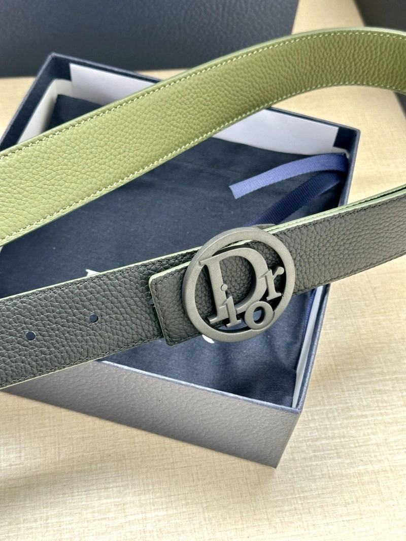 Accurate model Christian Dior Belts