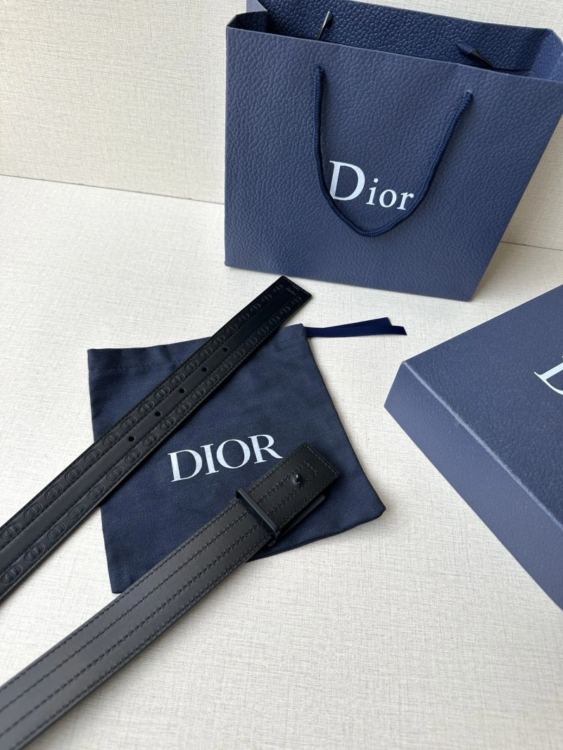 Bargain Christian Dior Belts