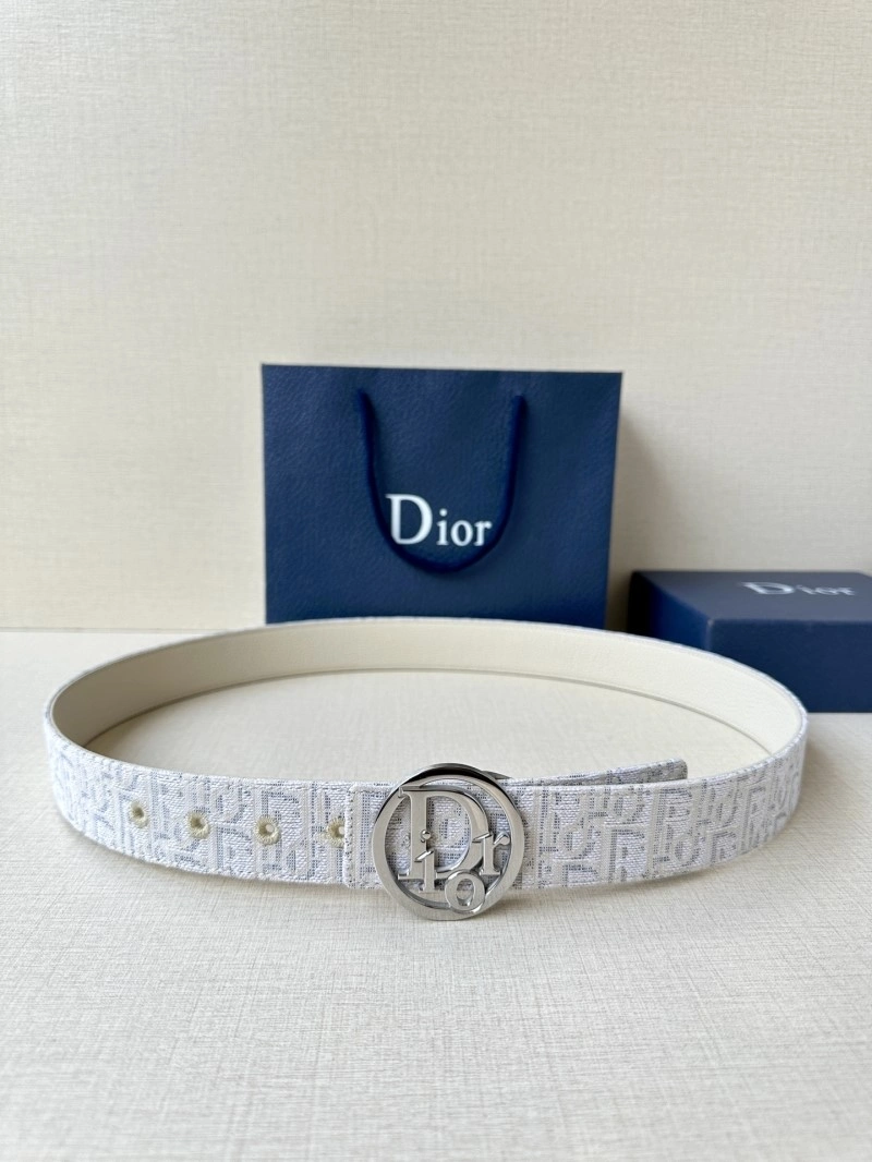 Accurate model Christian Dior Belts
