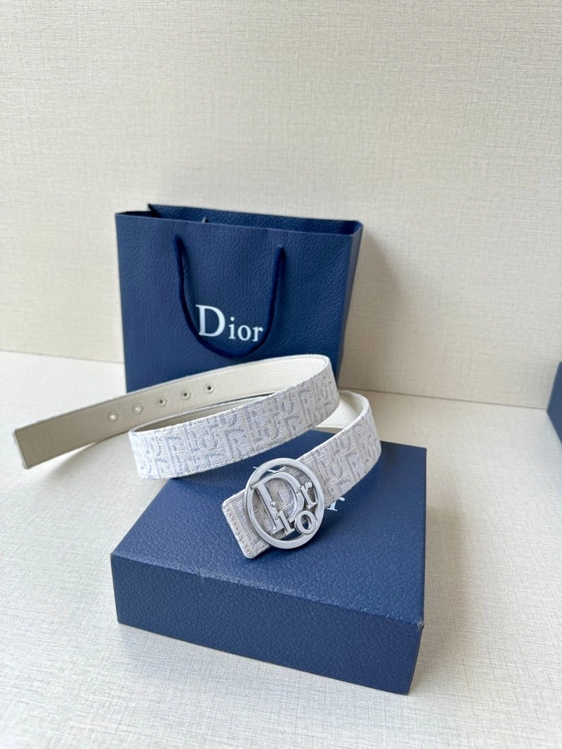 Accurate model Christian Dior Belts