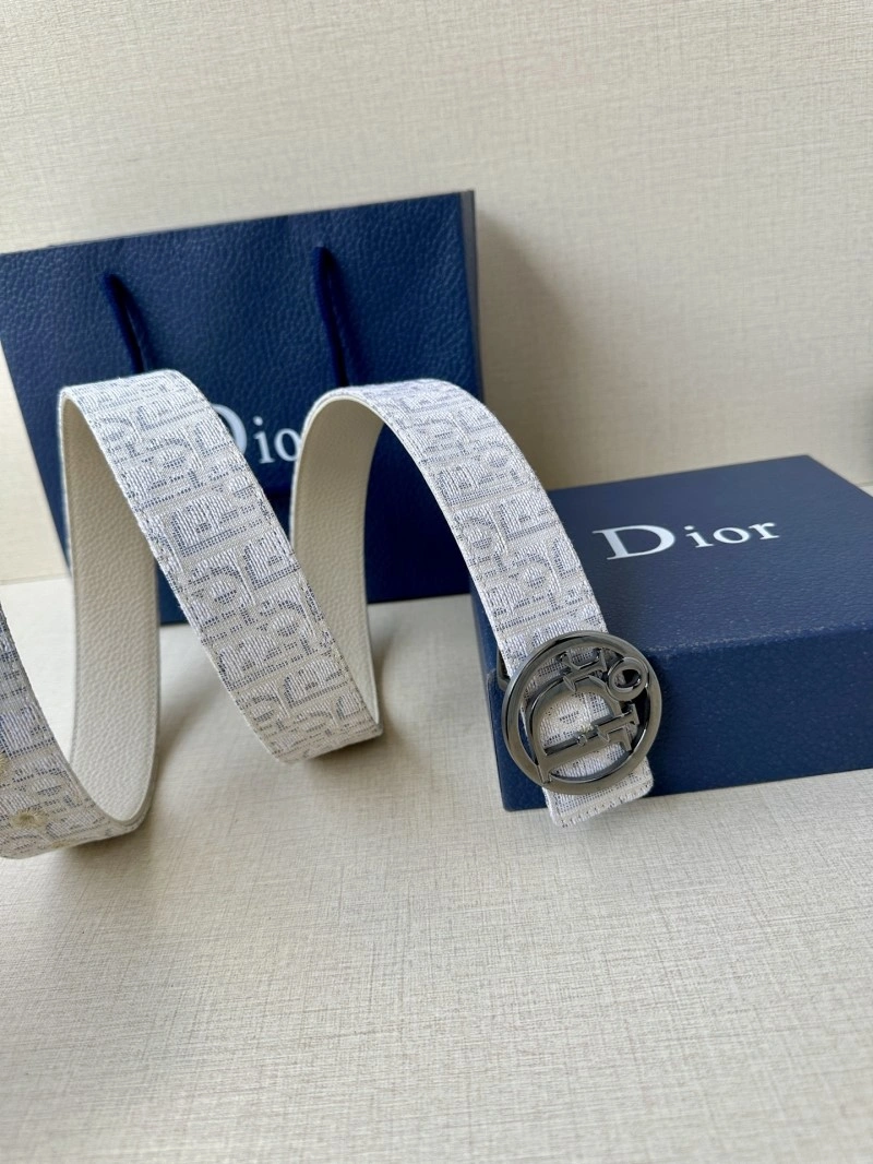 Accurate model Christian Dior Belts
