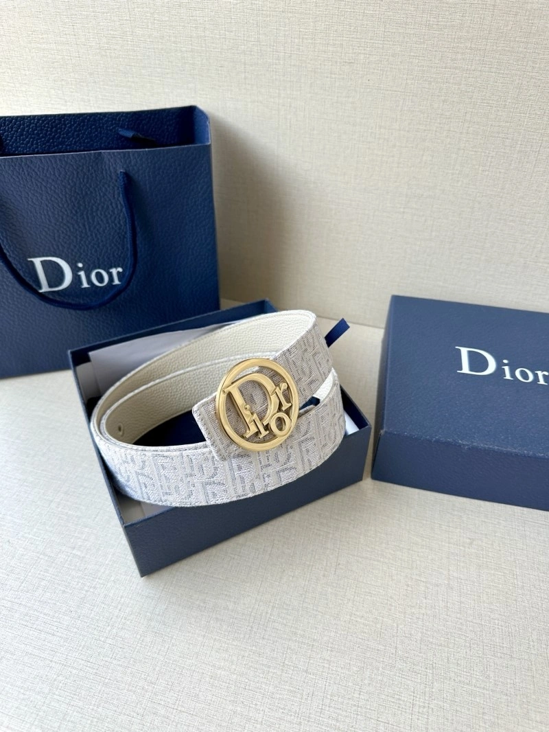 Accurate model Christian Dior Belts