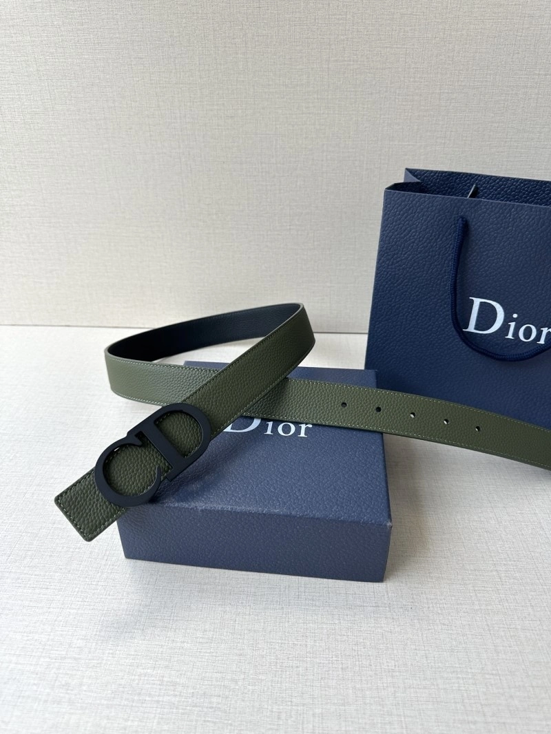 Low-cost Christian Dior Belts