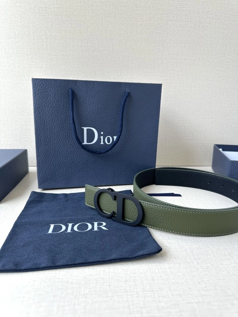 Low-cost Christian Dior Belts