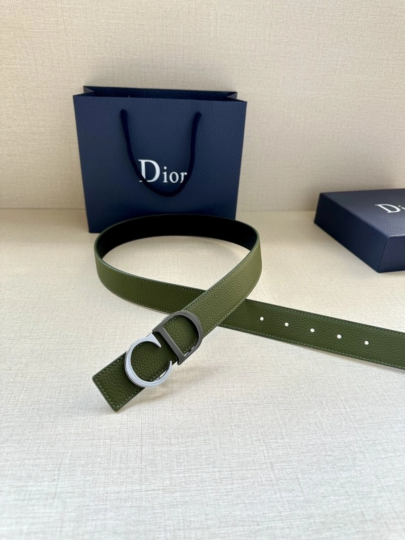 Accurate model Christian Dior Belts