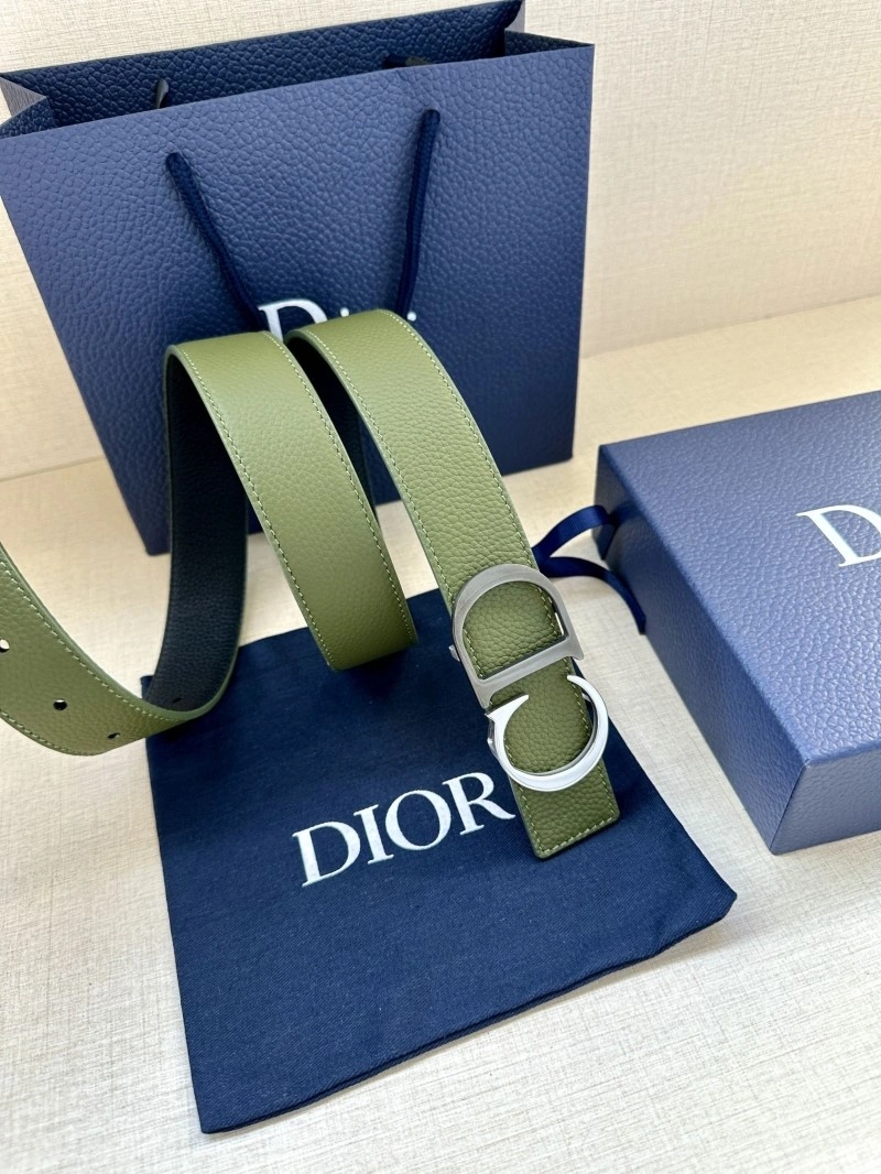 Accurate model Christian Dior Belts