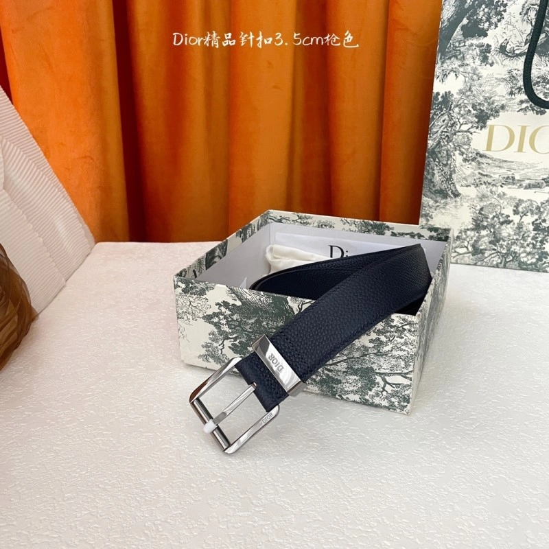 Accurate model Christian Dior Belts