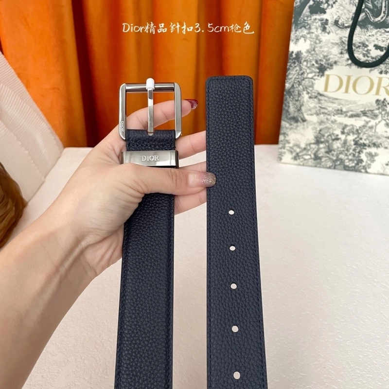 Accurate model Christian Dior Belts