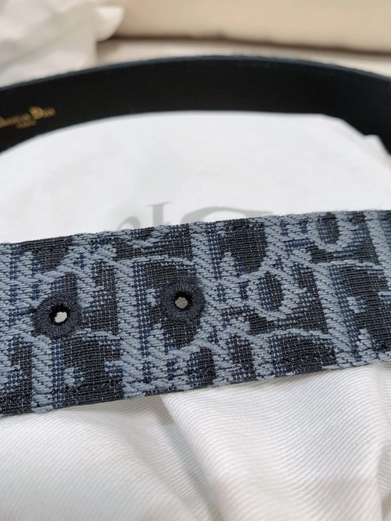 Low-cost Christian Dior Belts