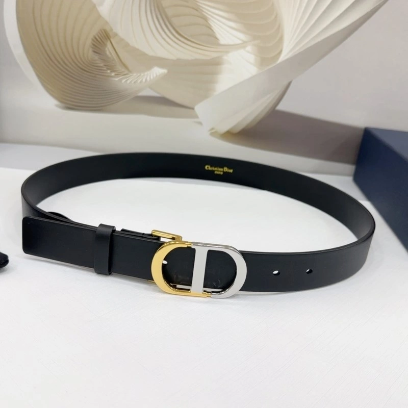 Low-cost Christian Dior Belts