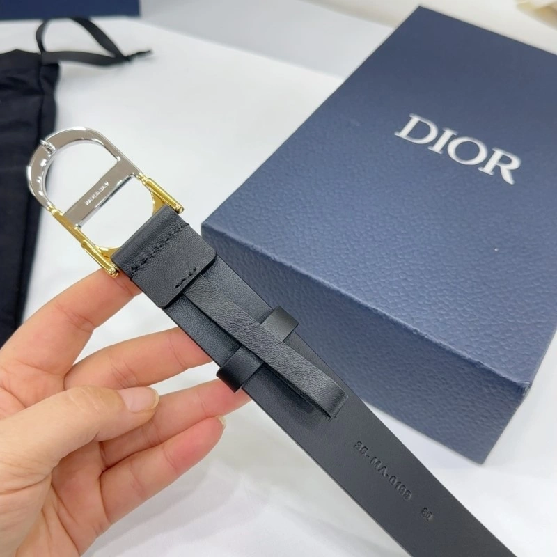 Low-cost Christian Dior Belts