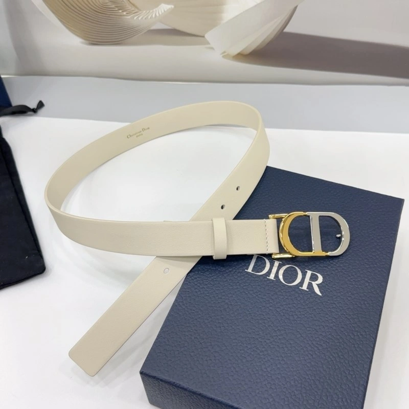 Accurate model Christian Dior Belts