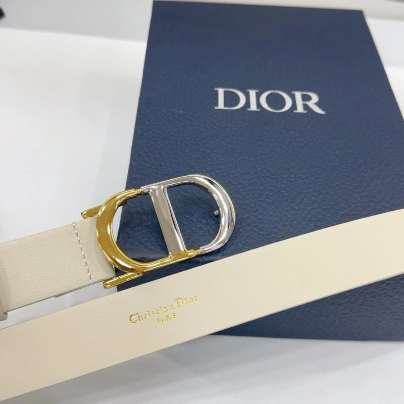 Accurate model Christian Dior Belts