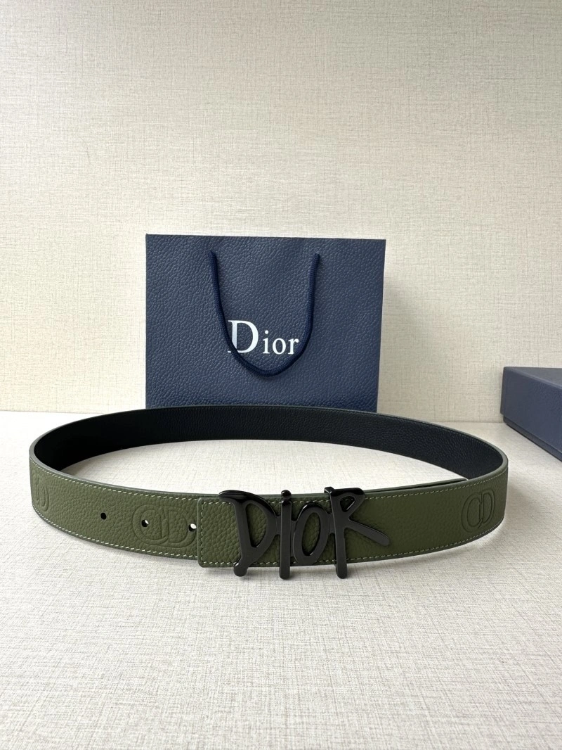 Low-cost Christian Dior Belts