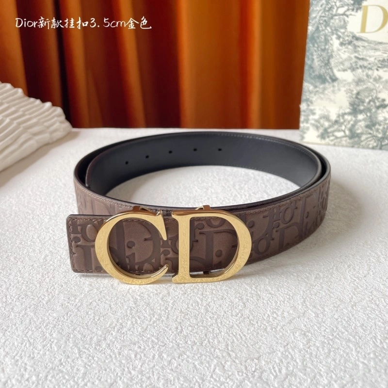 Low-cost Christian Dior Belts