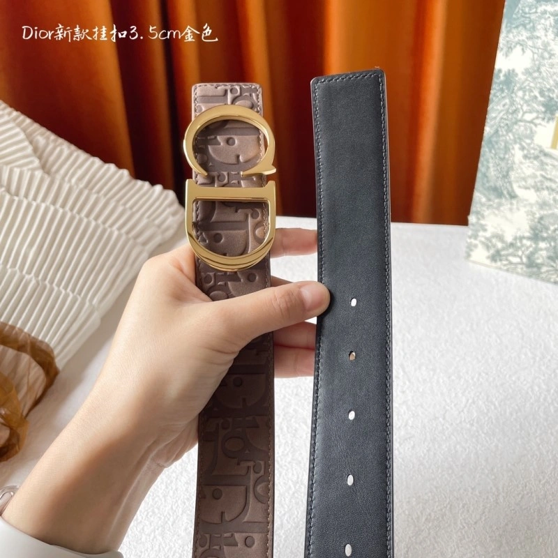 Low-cost Christian Dior Belts