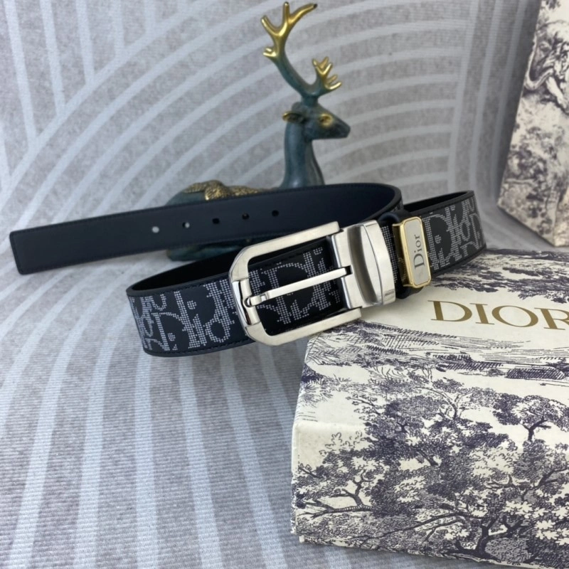 Top mirror Christian Dior Belts