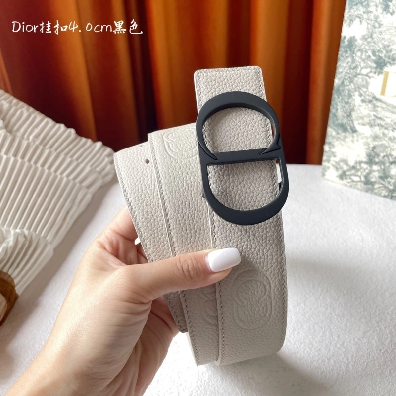 Top mirror Christian Dior Belts