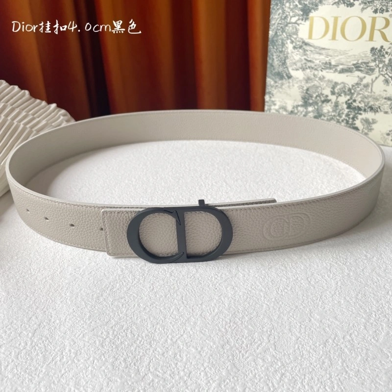 Top mirror Christian Dior Belts