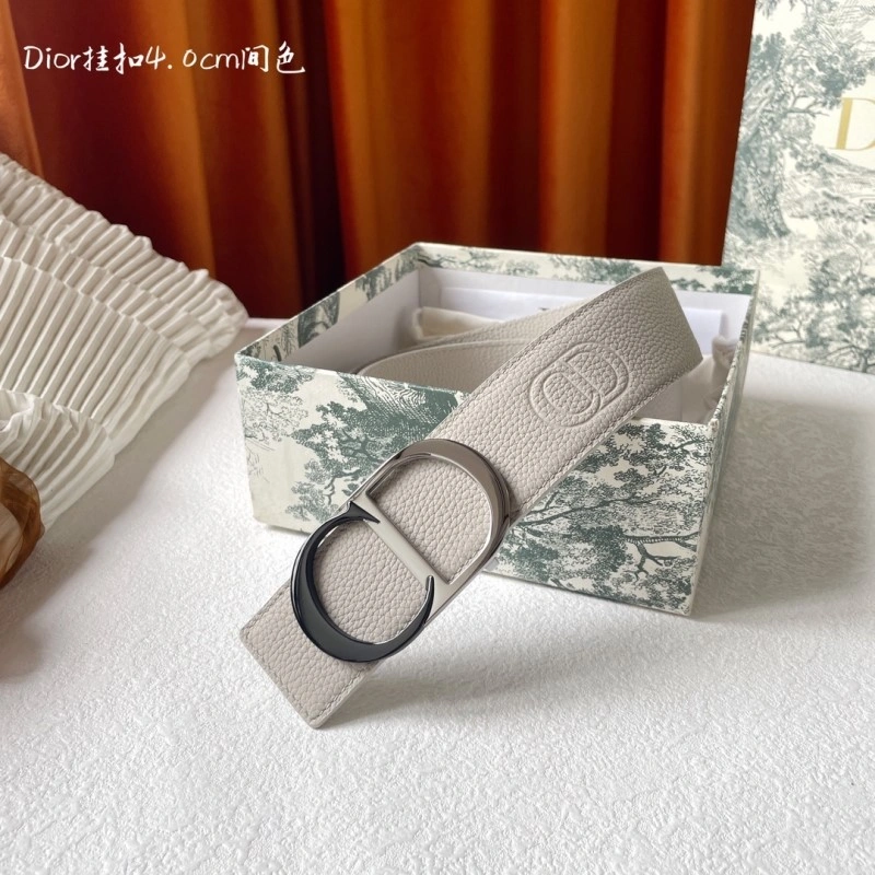 Low-cost Christian Dior Belts