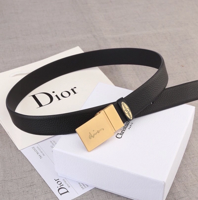 Bargain Christian Dior Belts