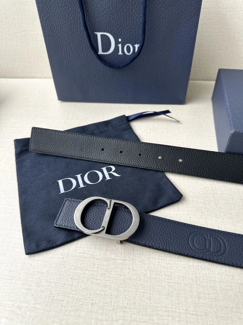 Top mirror Christian Dior Belts