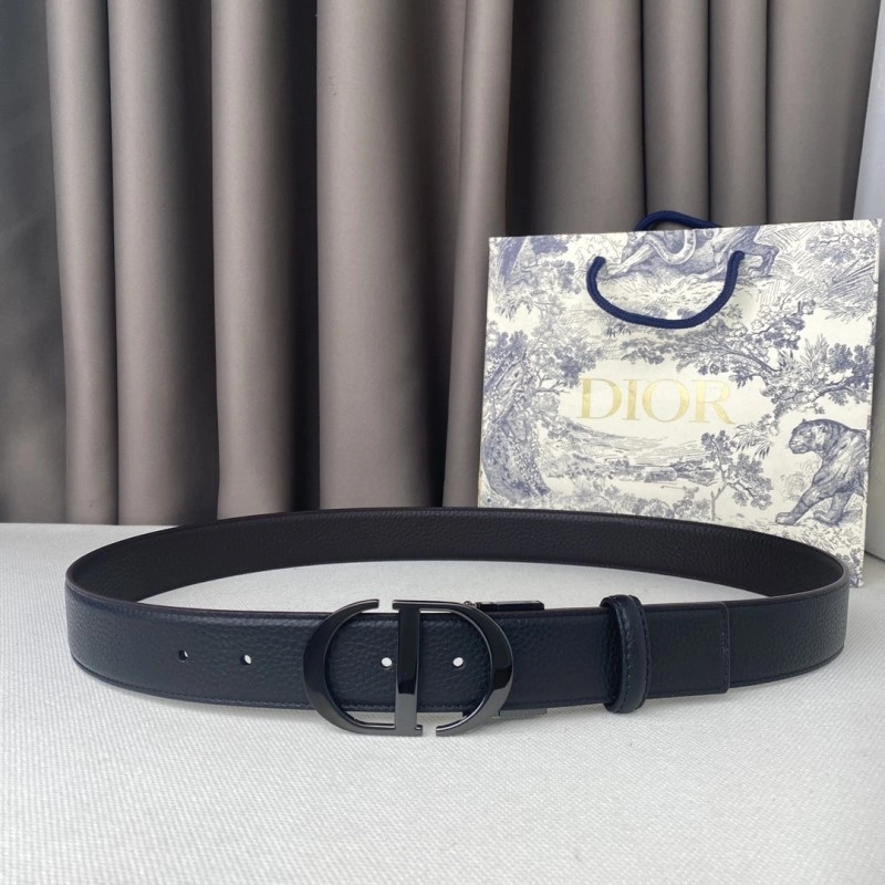 Accurate model Christian Dior Belts