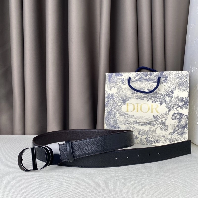 Accurate model Christian Dior Belts