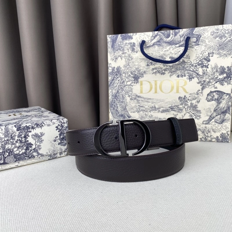 Accurate model Christian Dior Belts