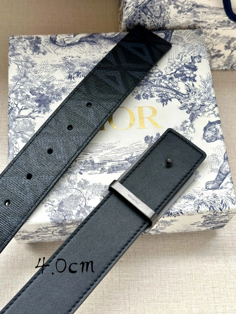 Accurate model Christian Dior Belts