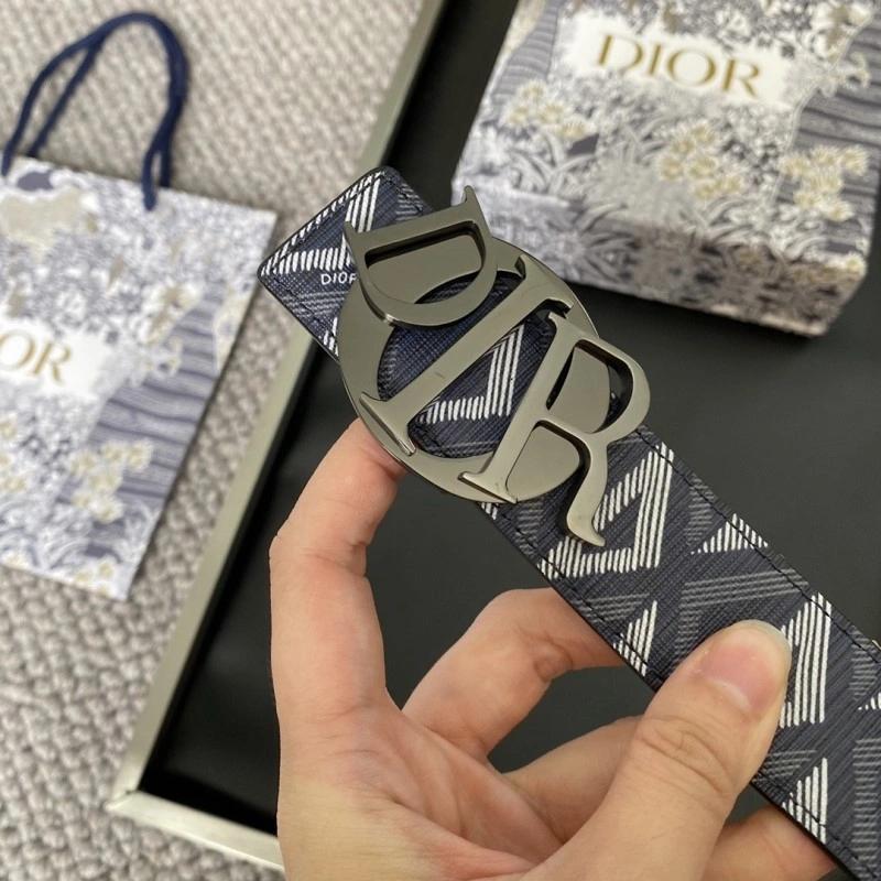 Low-cost Christian Dior Belts