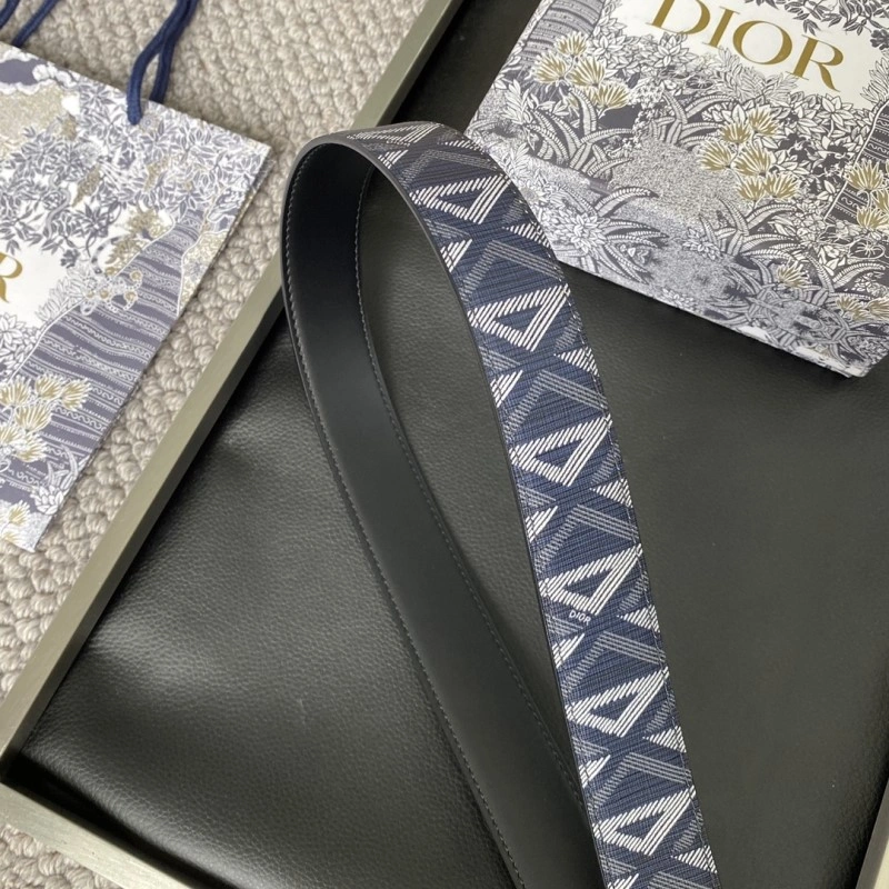 Low-cost Christian Dior Belts