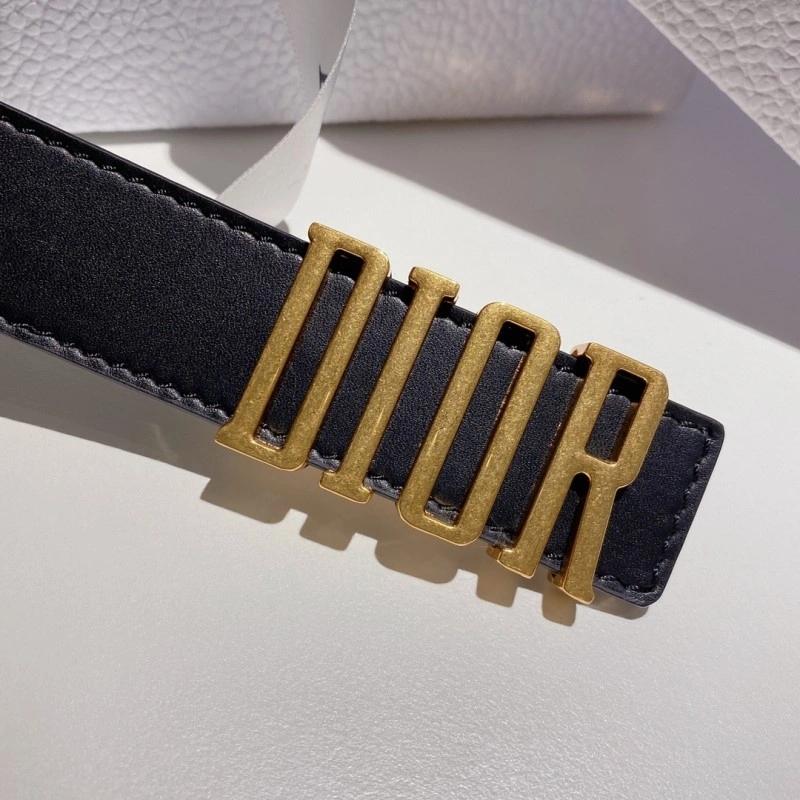 Accurate model Christian Dior Belts