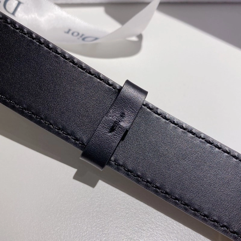 Accurate model Christian Dior Belts