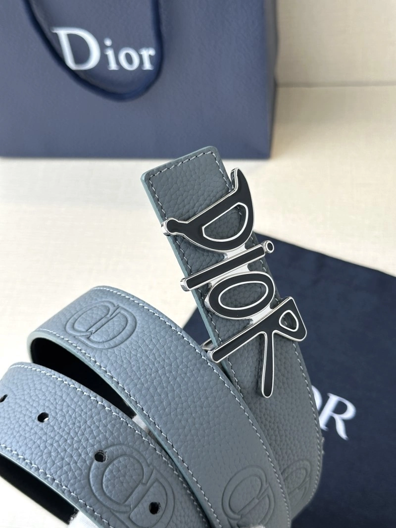 Accurate model Christian Dior Belts