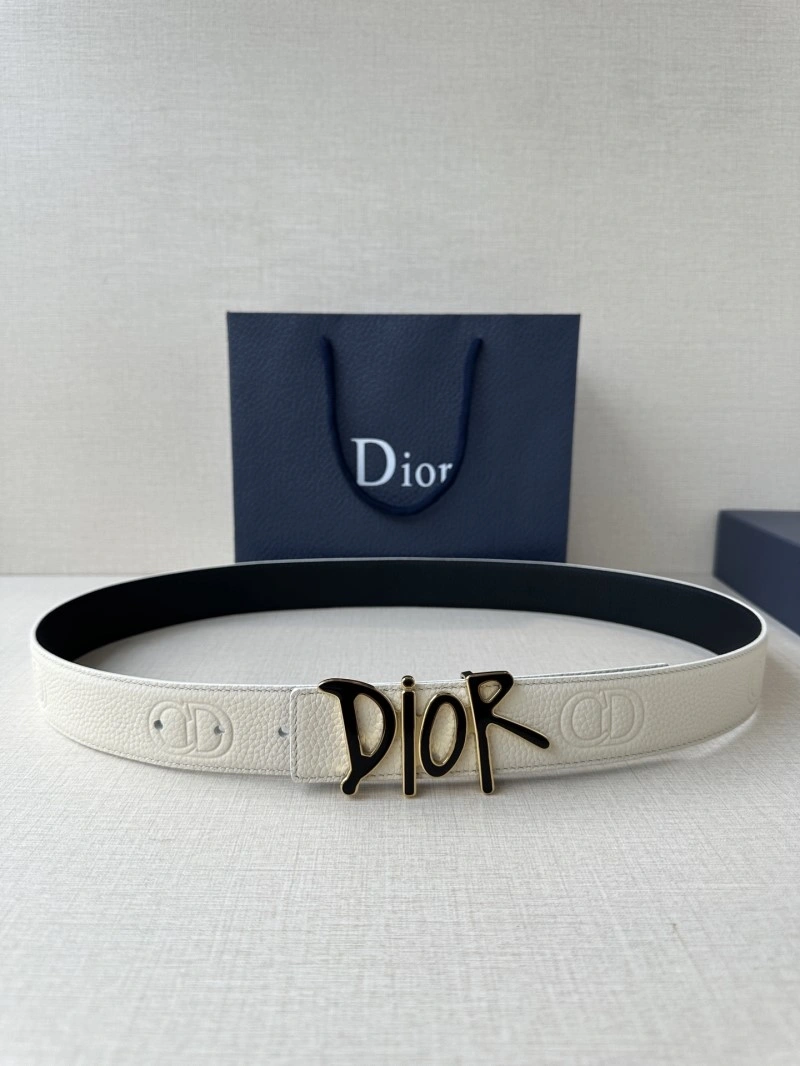 Accurate model Christian Dior Belts