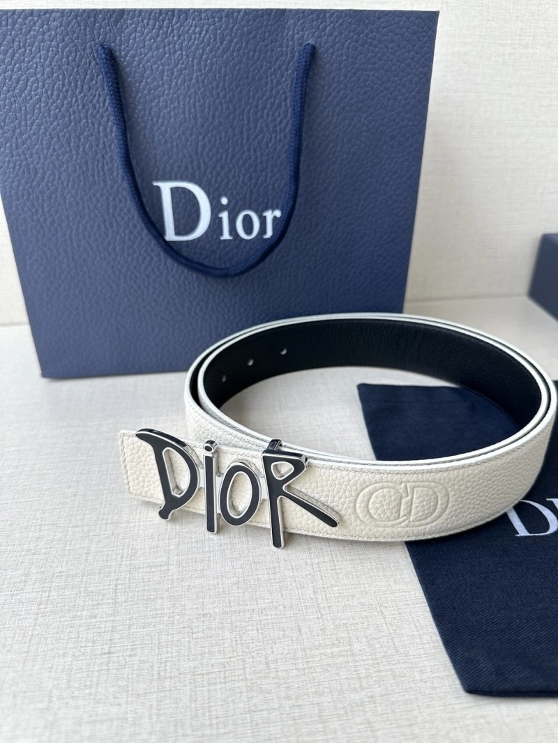 Accurate model Christian Dior Belts