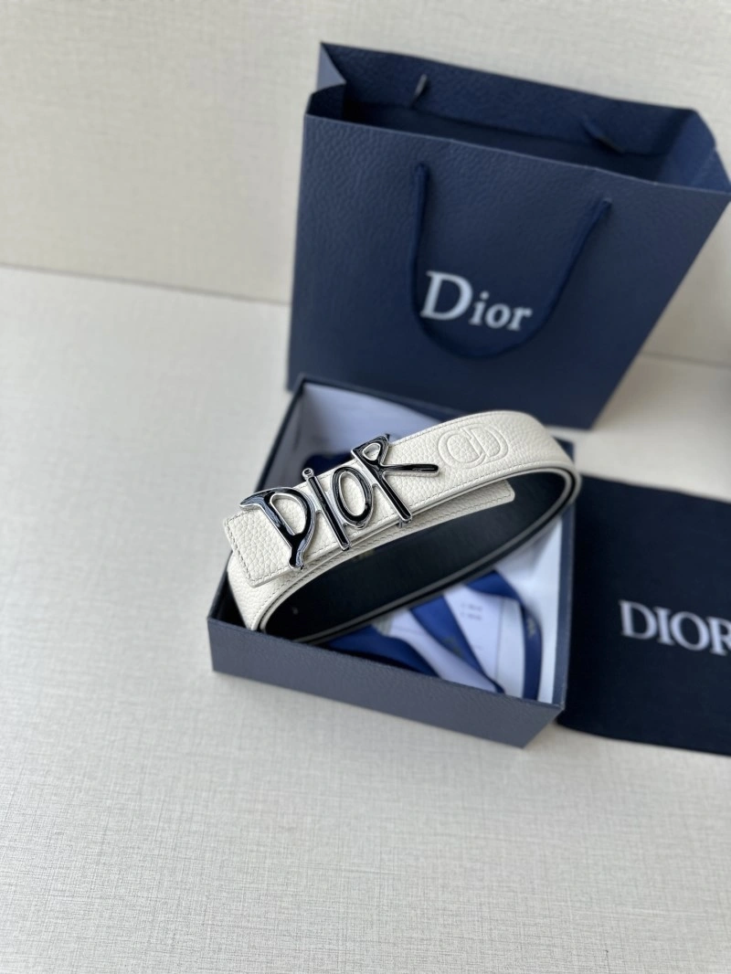 Accurate model Christian Dior Belts