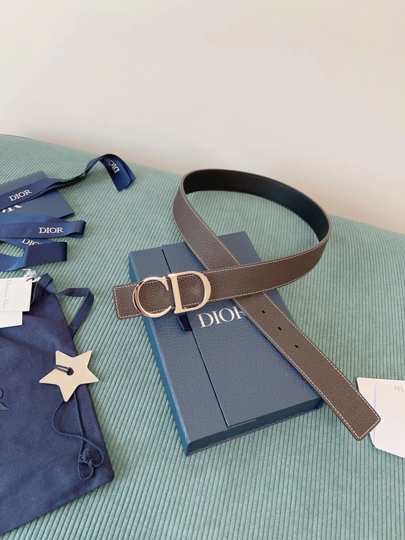 Accurate model Christian Dior Belts