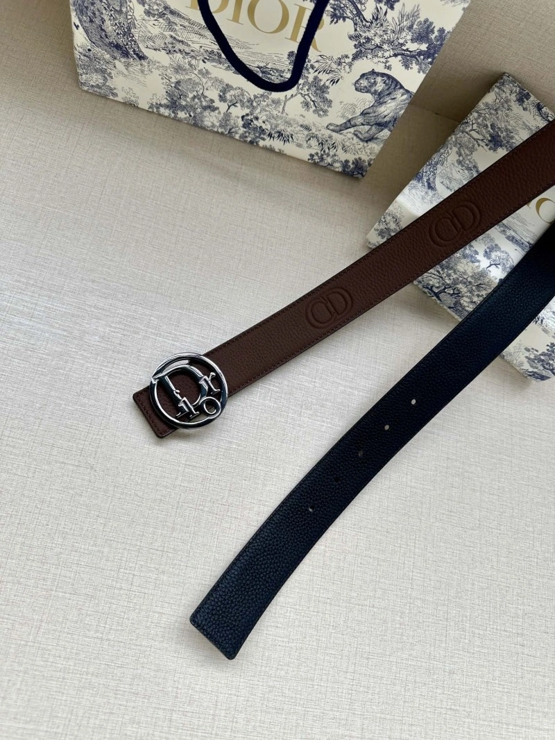 Top mirror Christian Dior Belts
