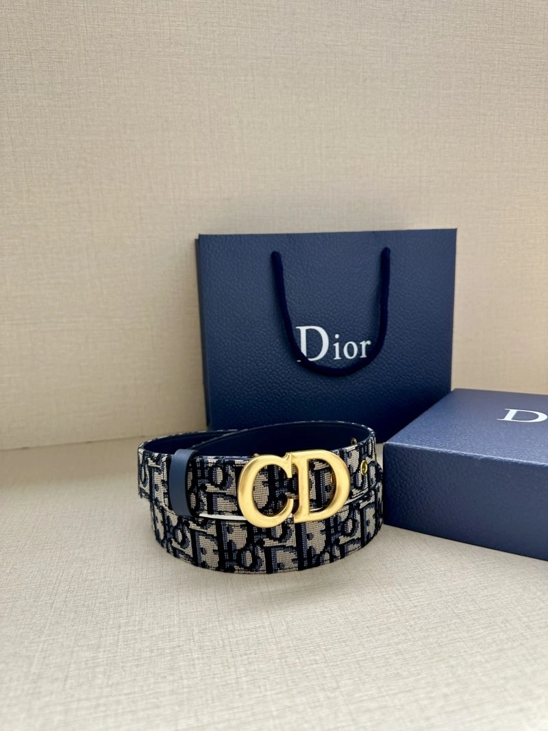 Accurate model Christian Dior Belts