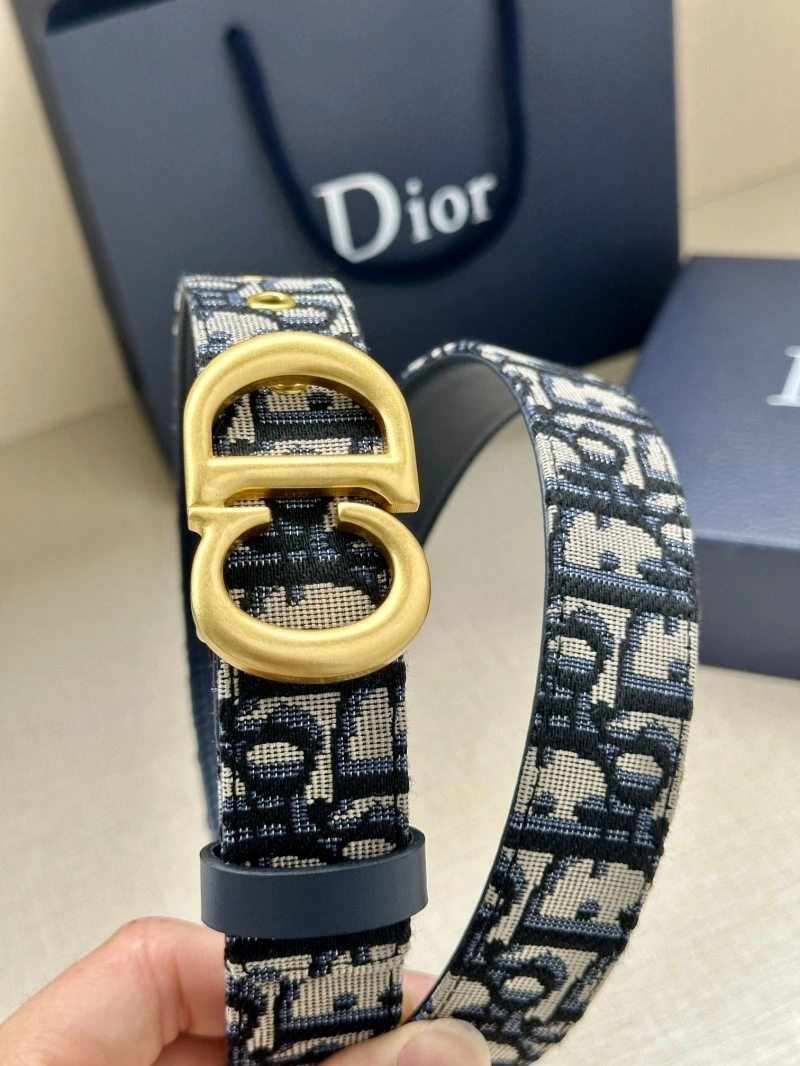 Accurate model Christian Dior Belts