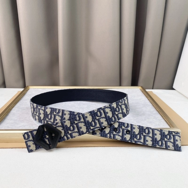 Low-cost Christian Dior Belts
